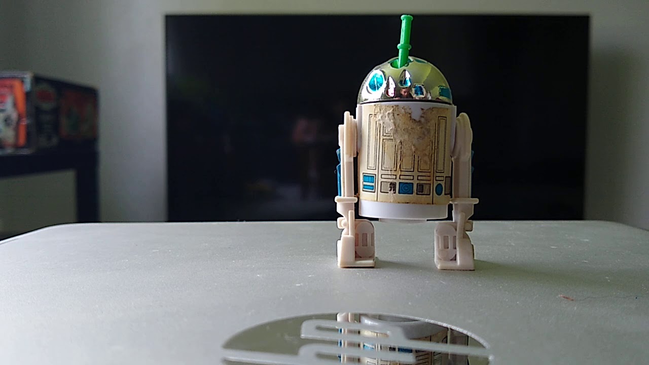 1977 Star Wars R2D2 spring action lightsaber #LFL - YouTube