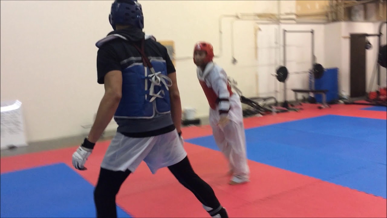 January 2018 1 MINUTE ROUNDS HMA Olympic Taekwondo Sparring - YouTube