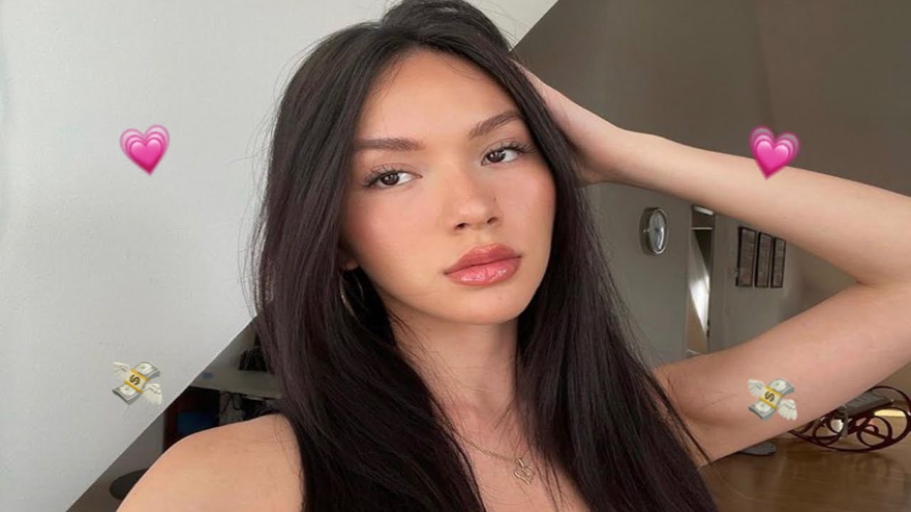 .*simonesquared makes you enter your successful girl era in 2mins - YouTube