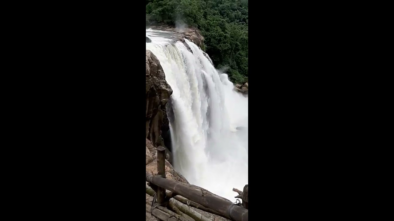 Athirappilly waterfalls beautiful views - YouTube