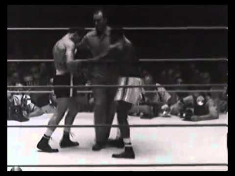 jimmy carter vs paddy de marco - YouTube