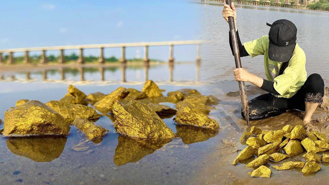 Great...!! How i Find a Lot of Huge Nuggets of Gold in a River - YouTube