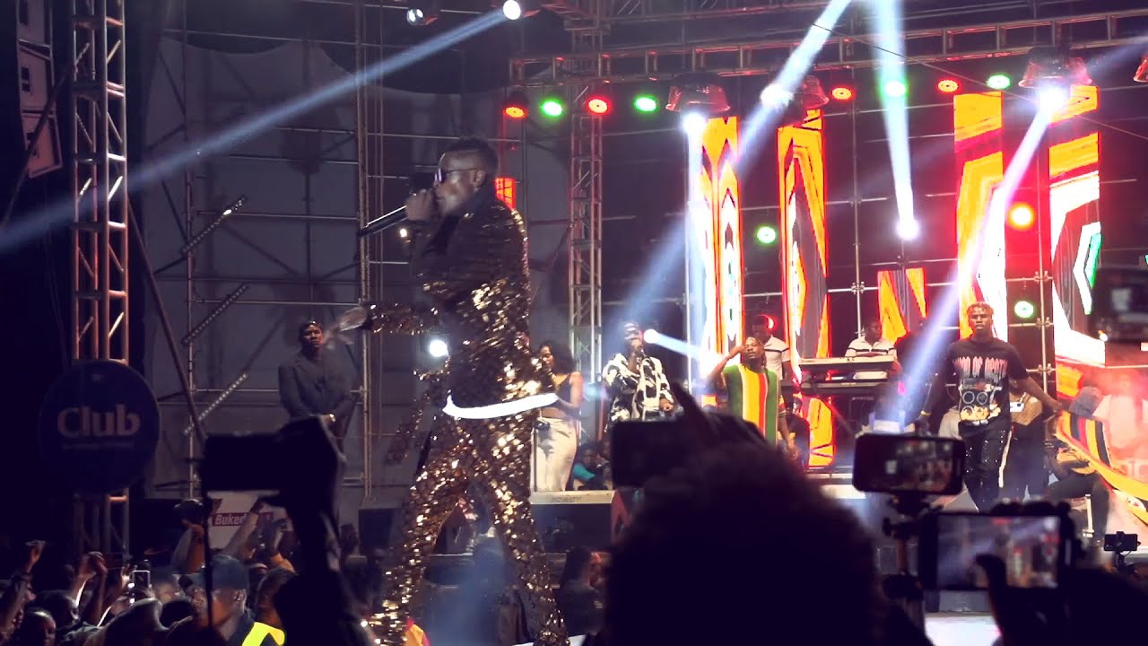 Jose Chameleone Performing Live At Gravity Omutujju's Okwepicha Concert ...