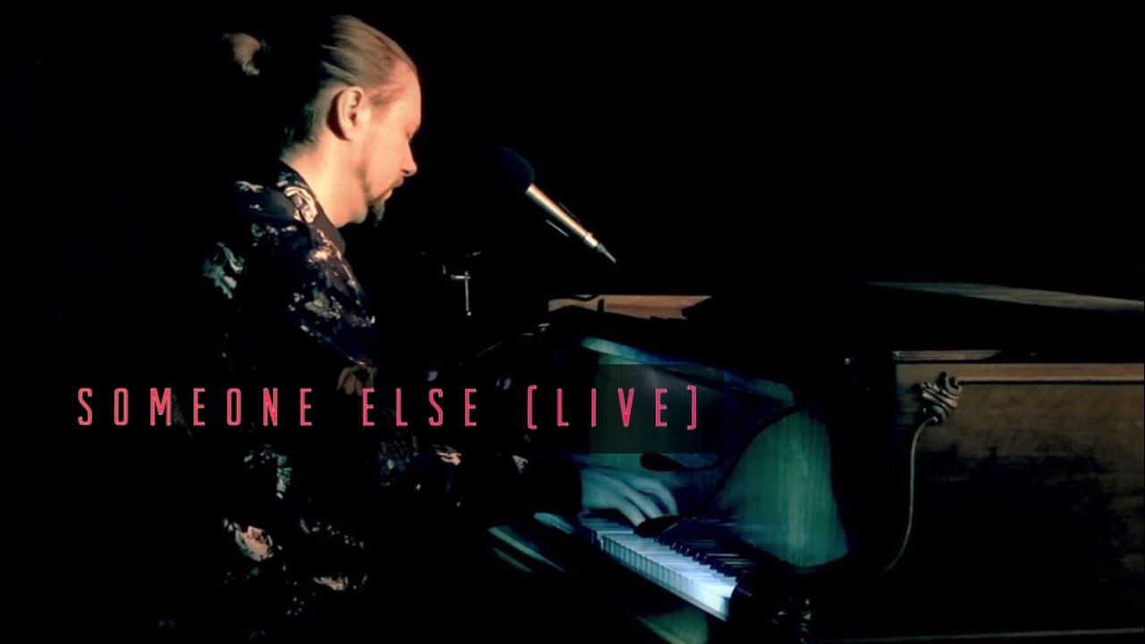 Someone Else | Live - Elias Ringquist - YouTube