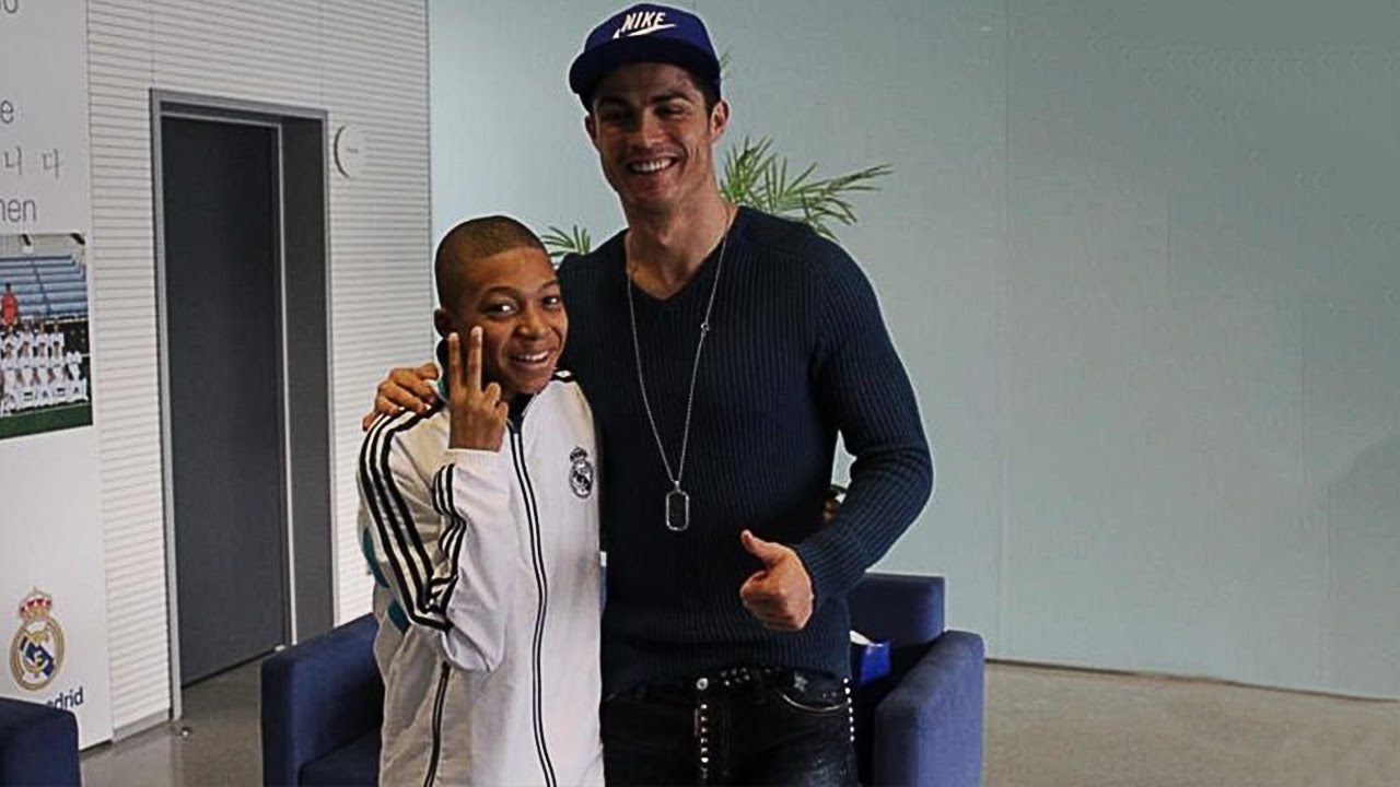 WORLDS MOST EXPENSIVE TEEN TRANSFER!!? - YouTube