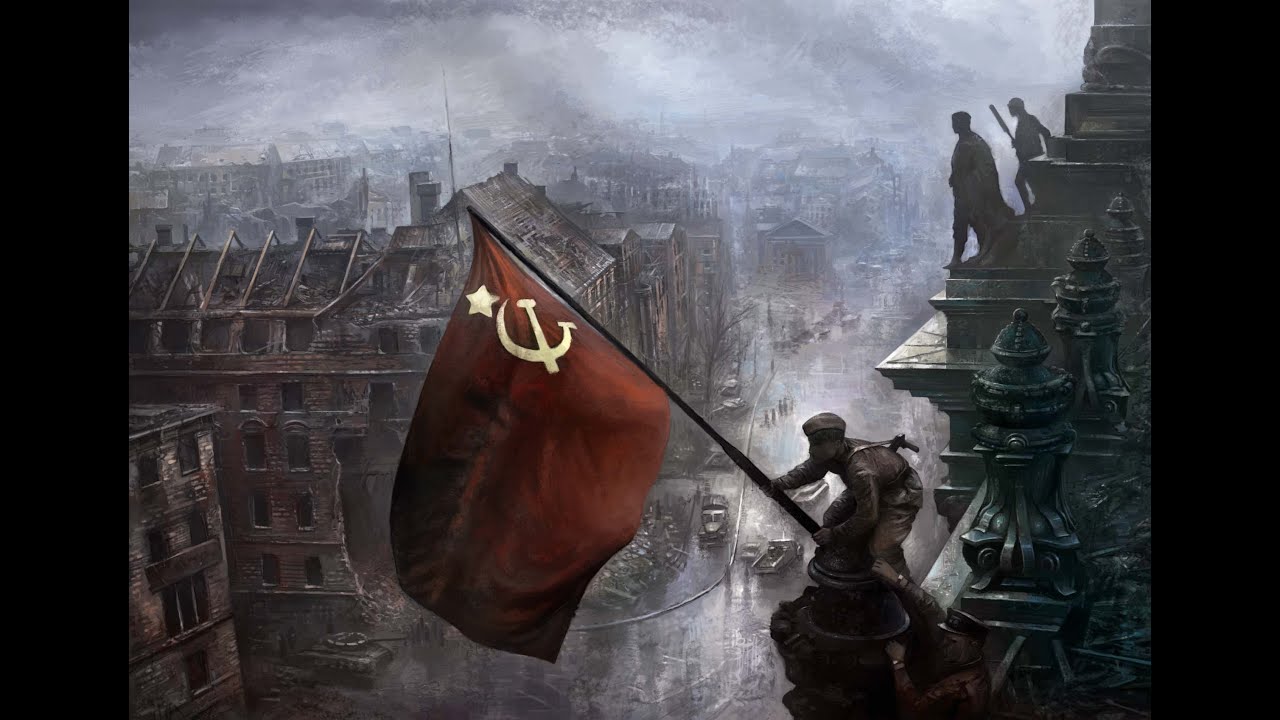 Soviet Army Raising Soviet Flag Over Reichtag Berlin (Most Symbolic WW2 ...