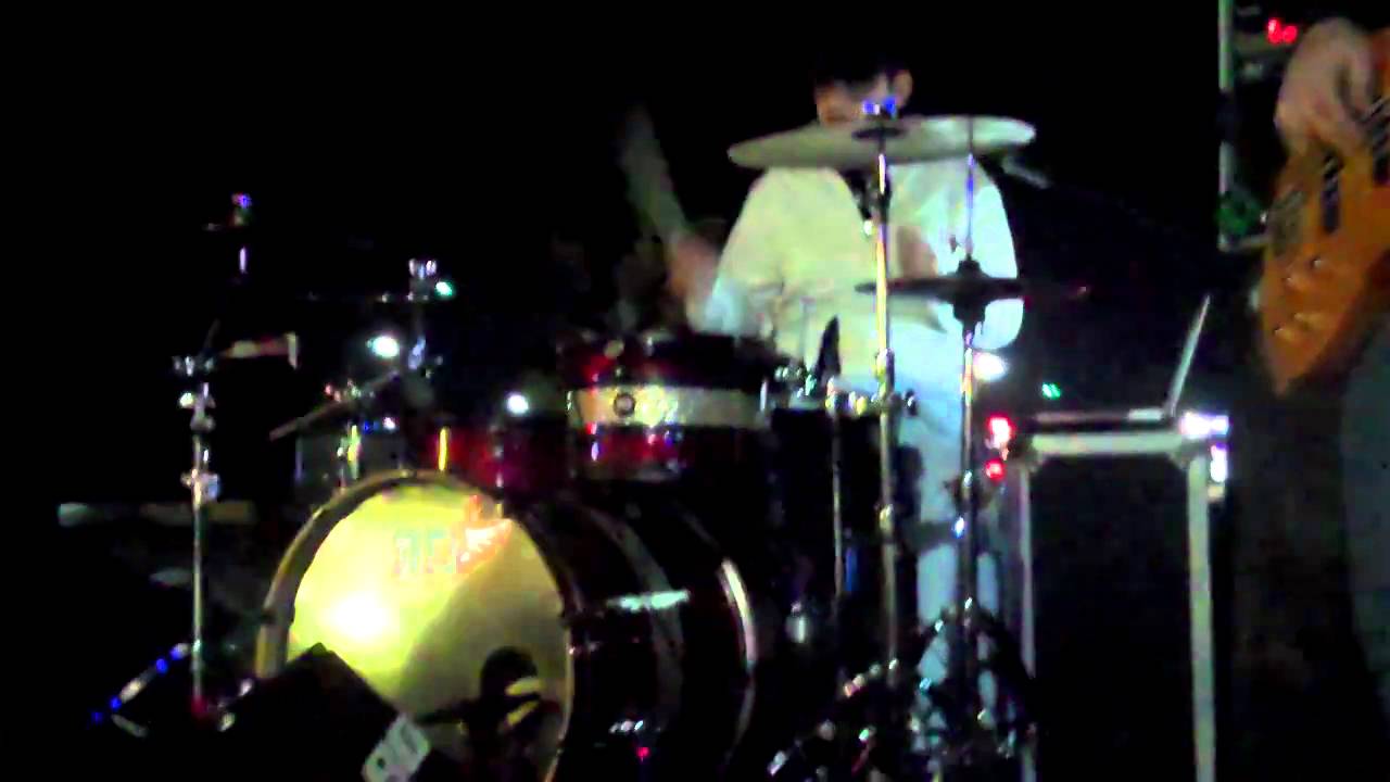 Josh Dupree jamming with Altar'd - YouTube