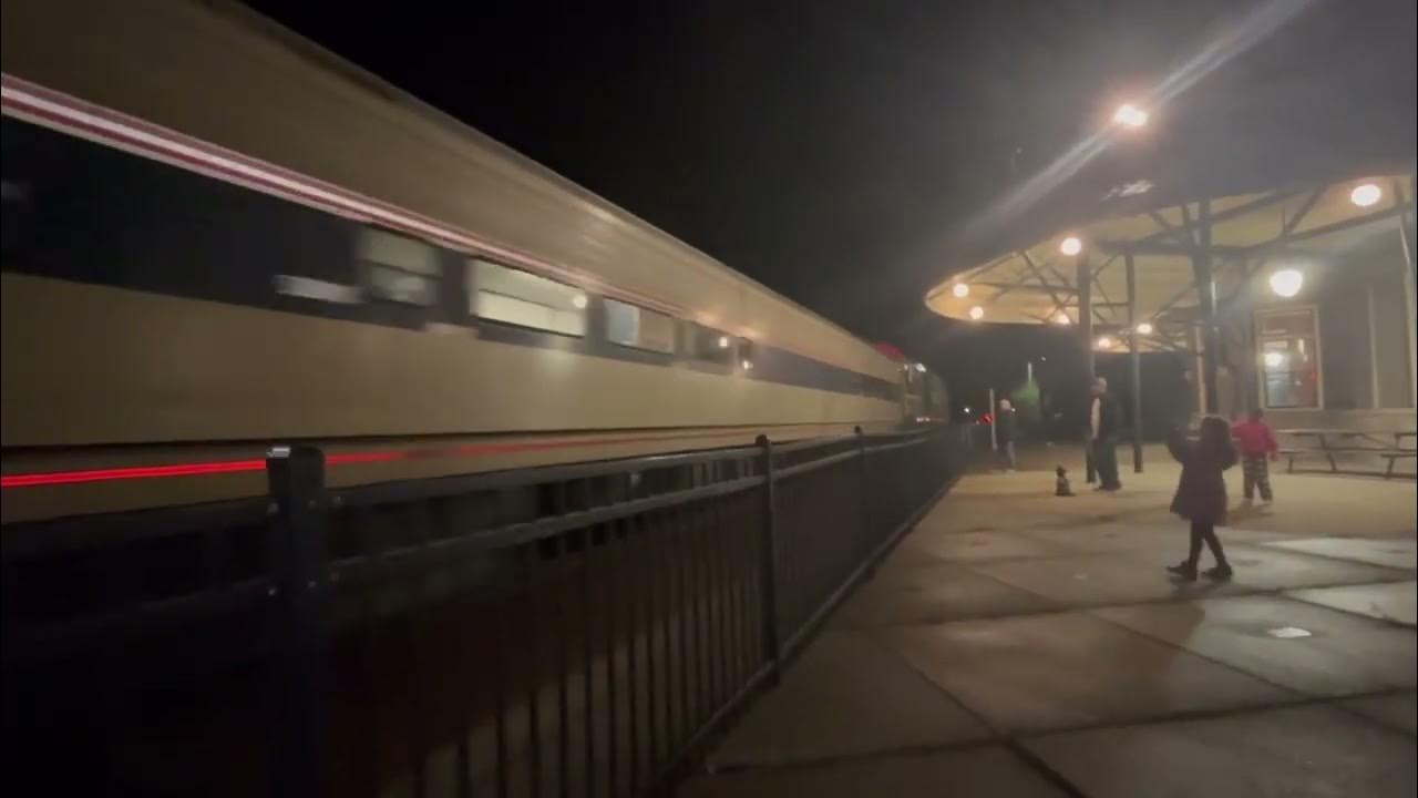 Amtrak blue water 365 arriving in Durand Michigan - YouTube