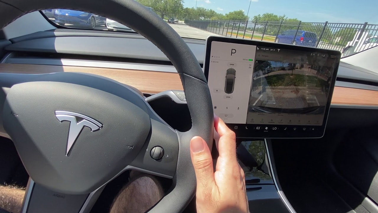 Test driving a Tesla Model 3 - YouTube