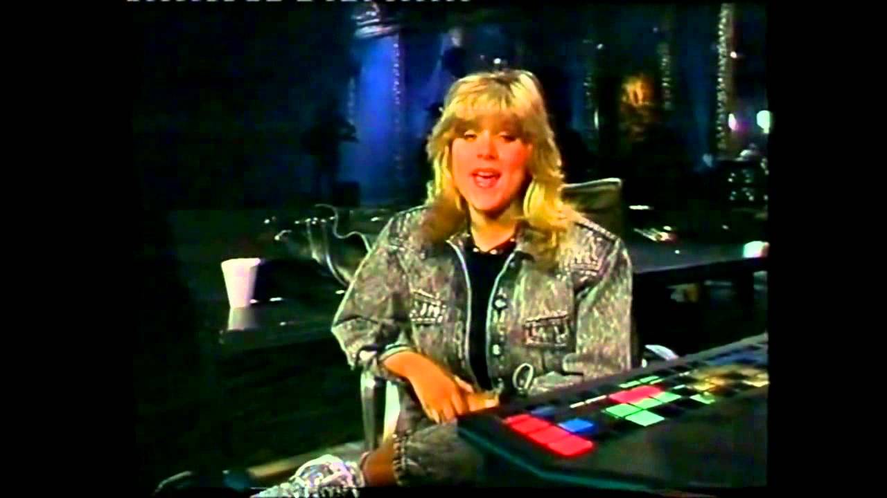 Countdown (Australia)- Samantha Fox Guest Hosts Countdown- March 8 ...