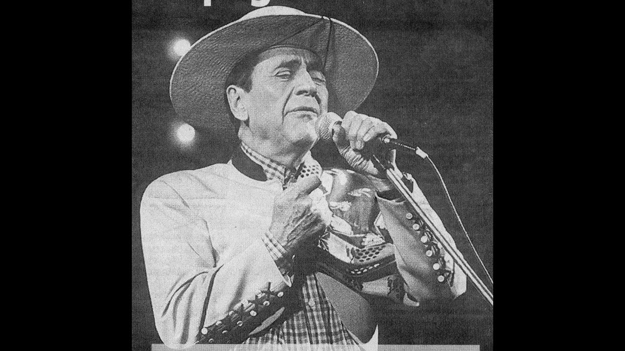 ARTURO GATICA - Con Chile en el Corazon - YouTube