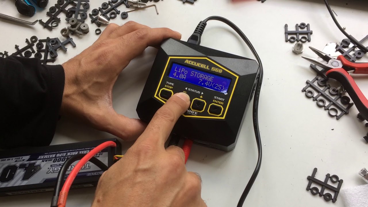 Accucell S60 - How to Charge a LiPo 2s 4000mah - YouTube