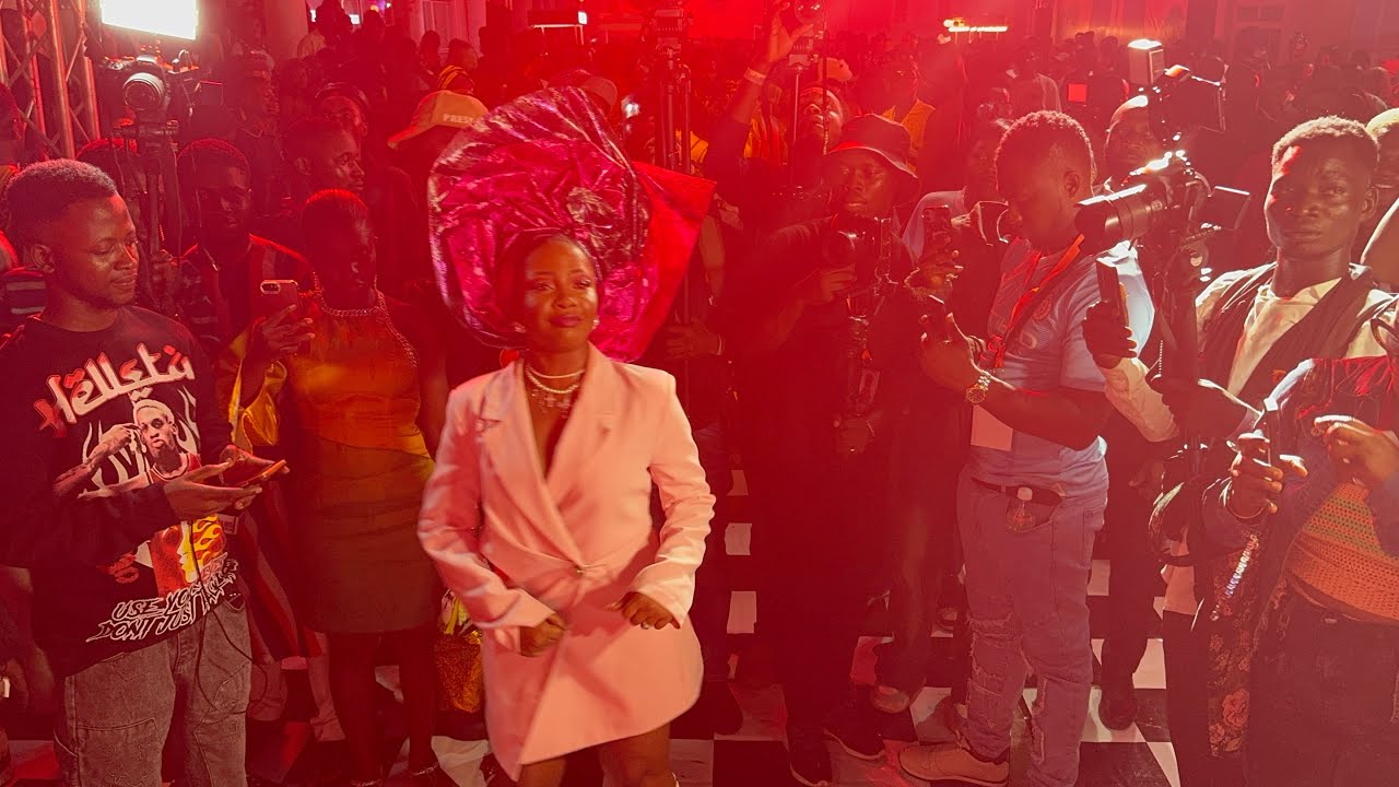 KIDBABY BEATS TOYIN ABRAHAM ON DANCE FLOOR AT ALAKADA MOVIE PREMIERE ...