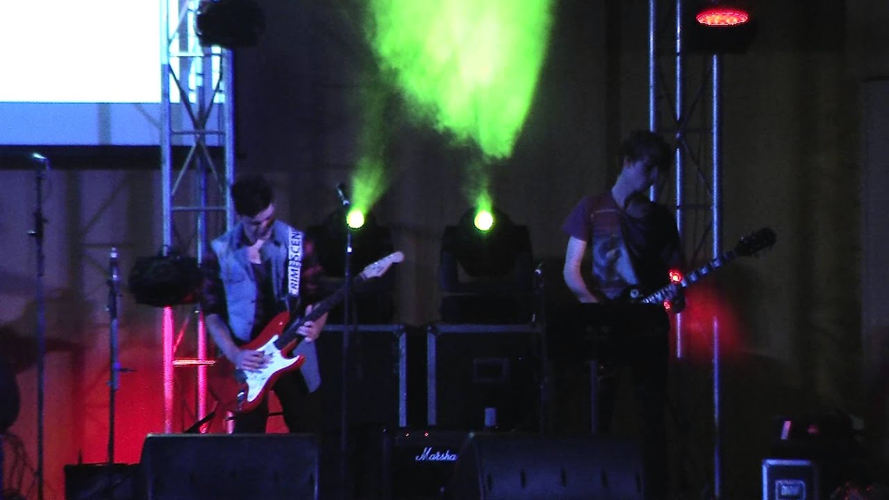 Eddison Rock: The Diary of Jane - Breaking Benjamin - YouTube