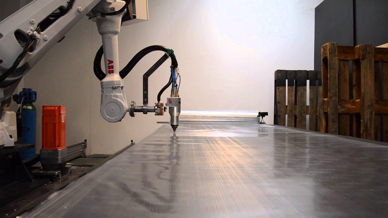 Laser cutting robot - Project 2015 - YouTube