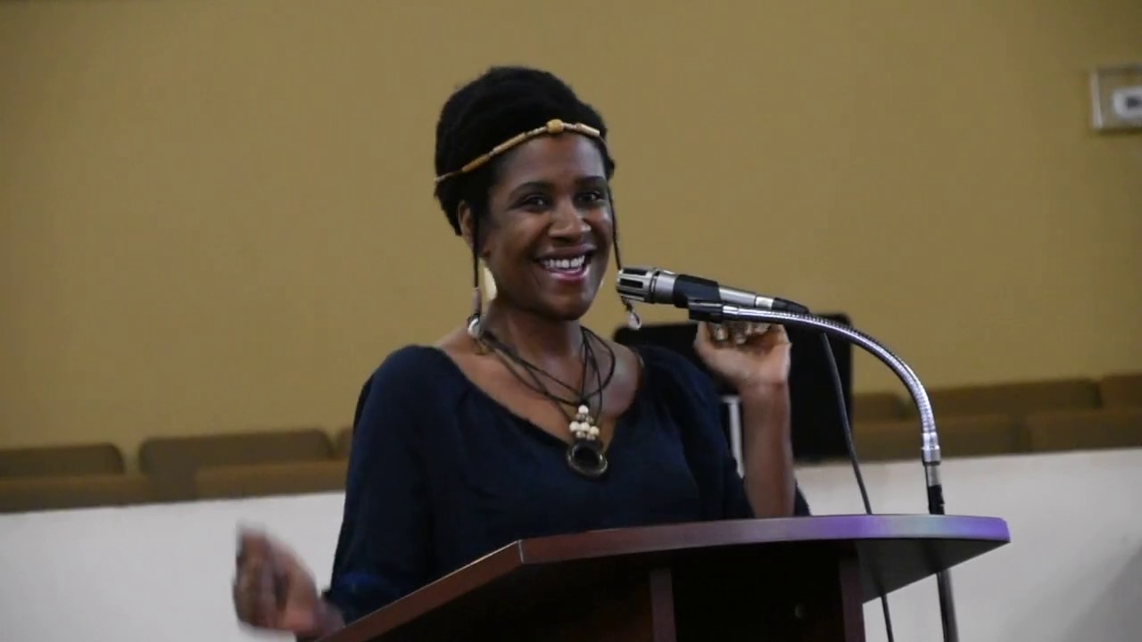 Ms. Williams speaks about ESL... - YouTube