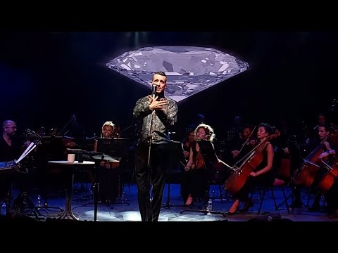 An Epic Symphony & Cem Adrian - Sana Sarılınca
