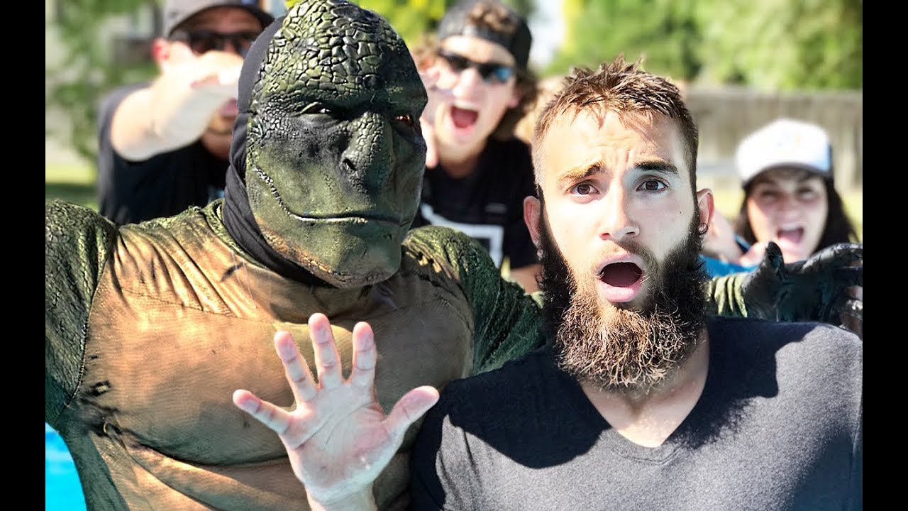 Theres a Lizard Man in my Back Yard! - YouTube