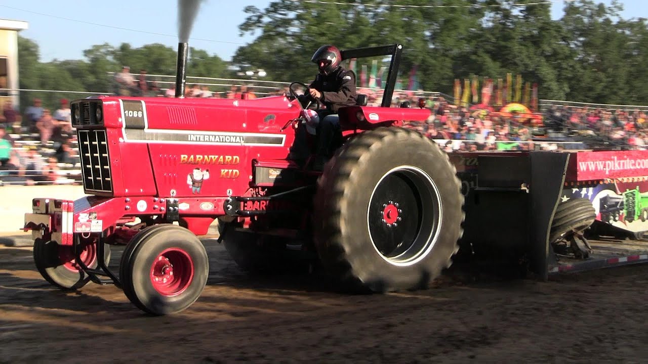 Tractor Pulling 2023: Enhanced Farm Tractor Pulling Action At Laurelton ...