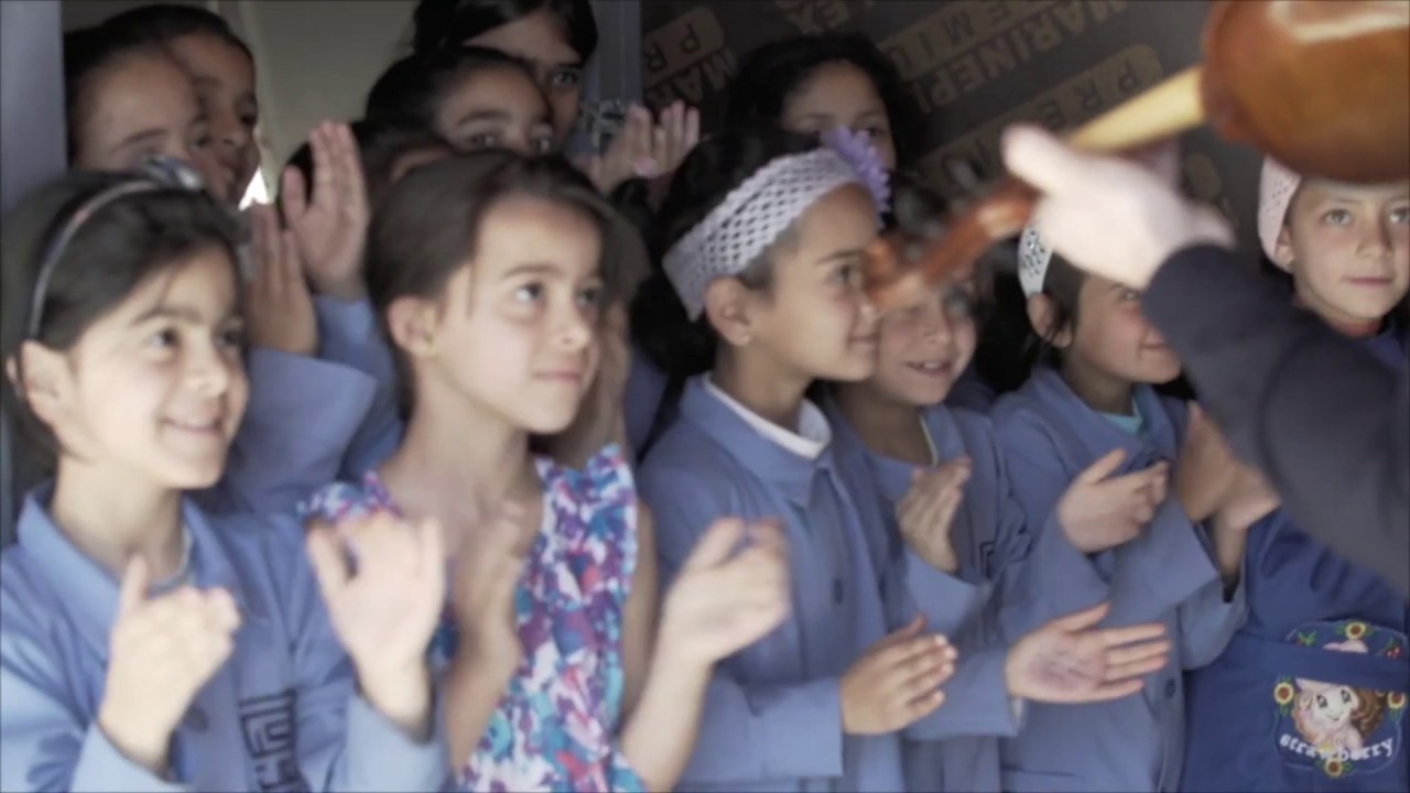 Food for Syrian Refugees - Friends of Kayany - YouTube