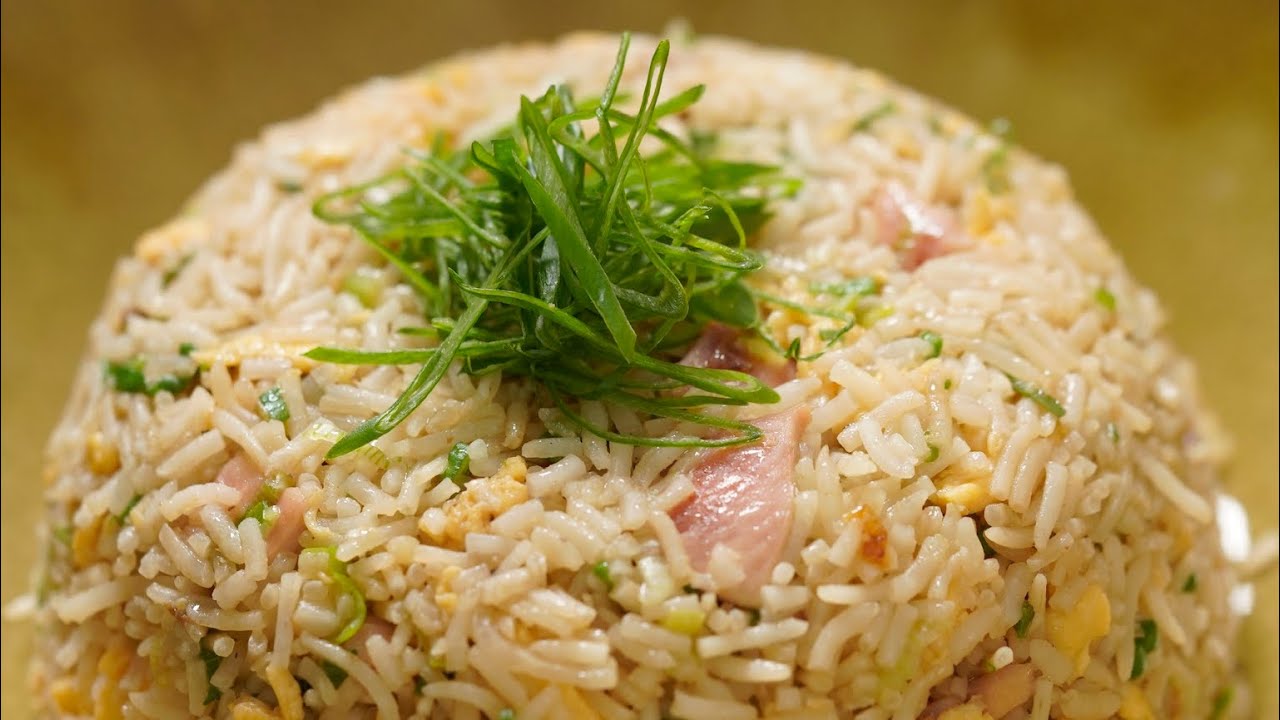 Mie Goreng / Chicken Fried rice | A Flavorful Indonesian Stir-Fried ...