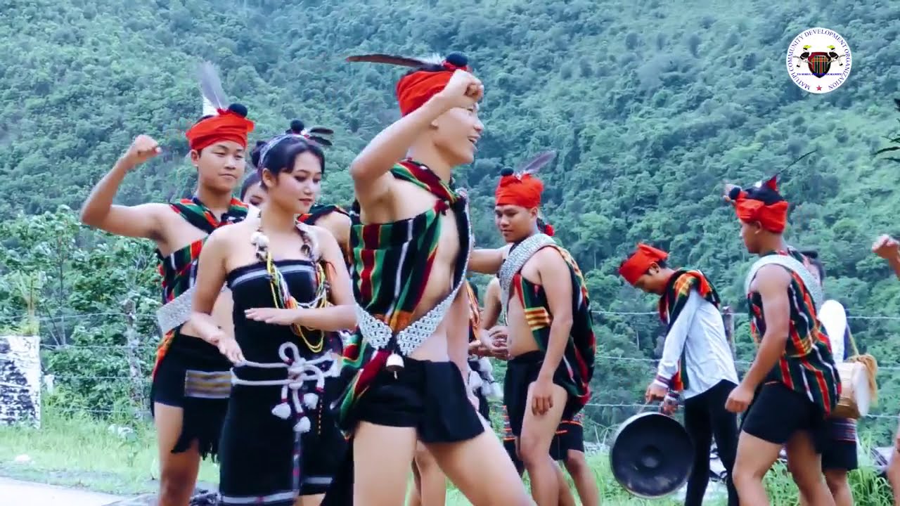 Matupi Chin Cultural Dance😍😍 - YouTube