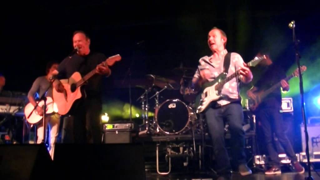 Cutting Crew - Till The Money Run$ Out - (80s Mania) - YouTube