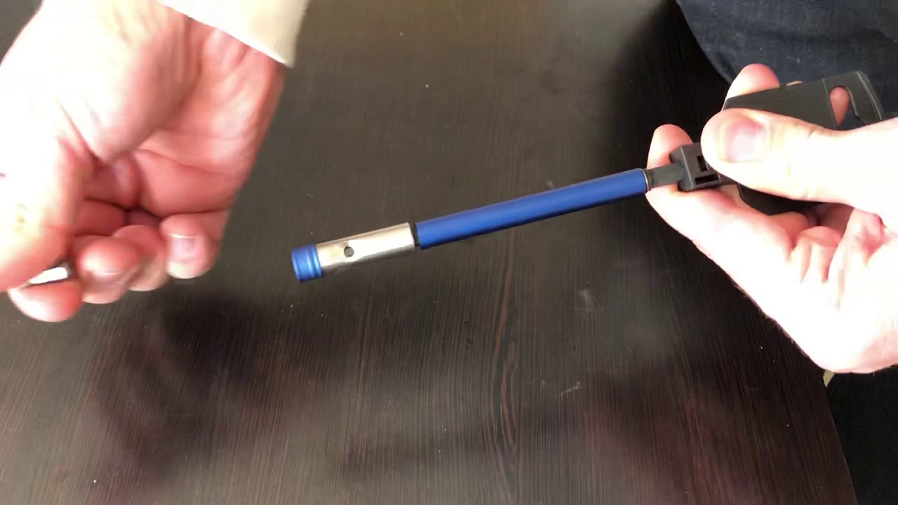 Industro Patented Spinning Sleeve One Touch Bit Holder - YouTube