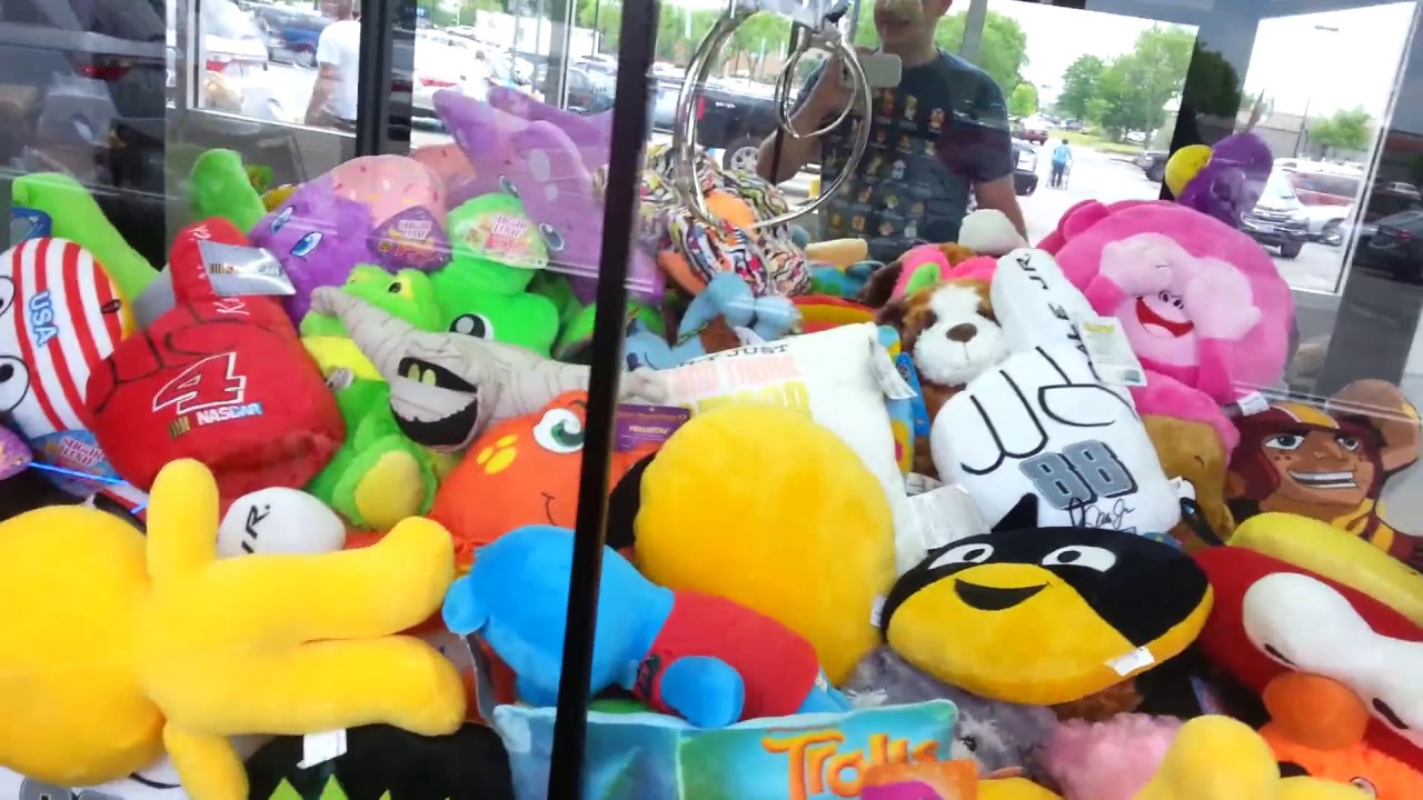 THE CLAW FOR DC COMICS MYMOJI - Skill Crane Claw Machine Wins Grabber ...