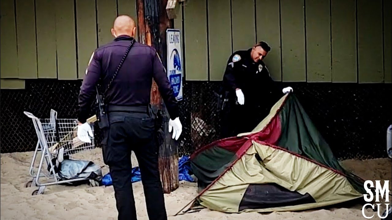 Police Clean-up Homeless Encampment - YouTube