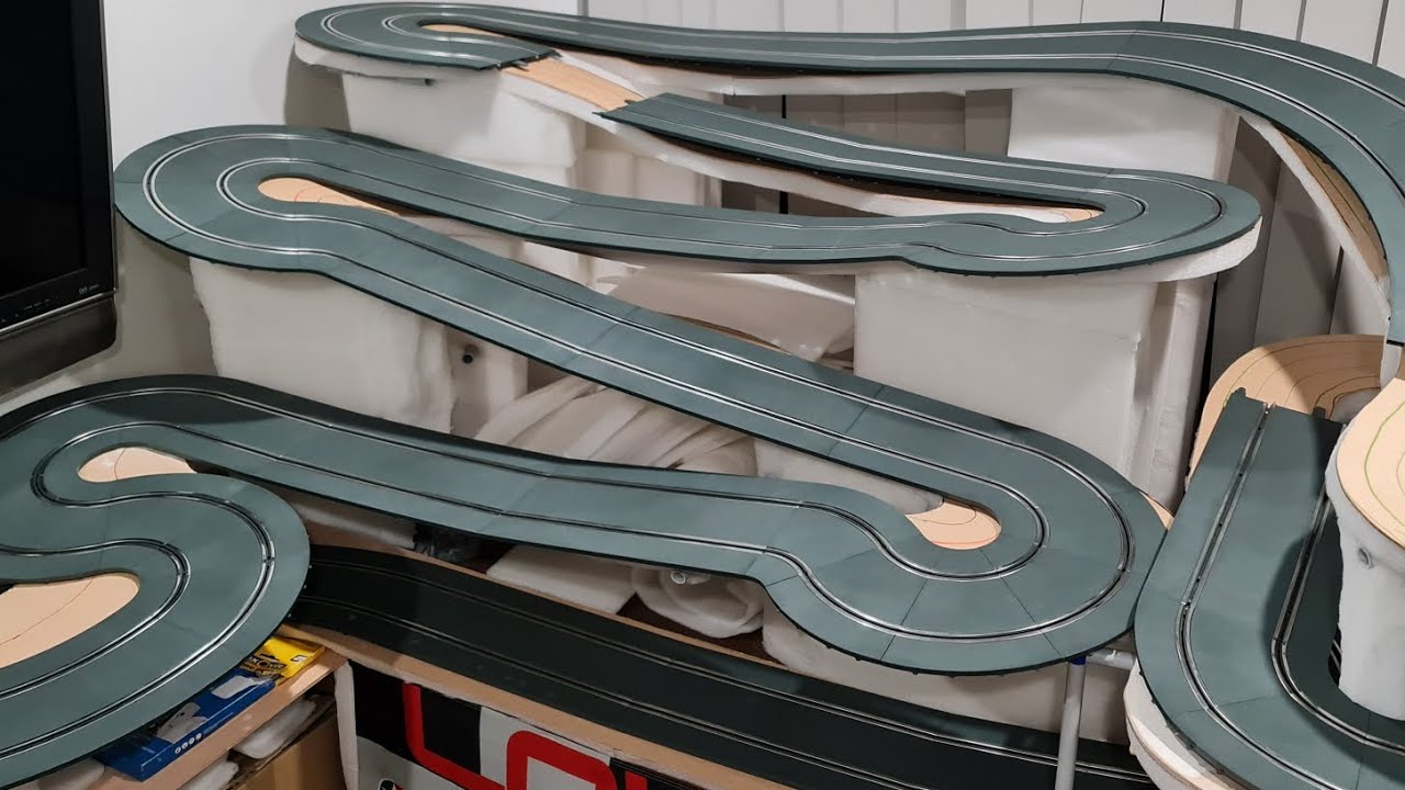 Scaleauto Touge initial test - YouTube