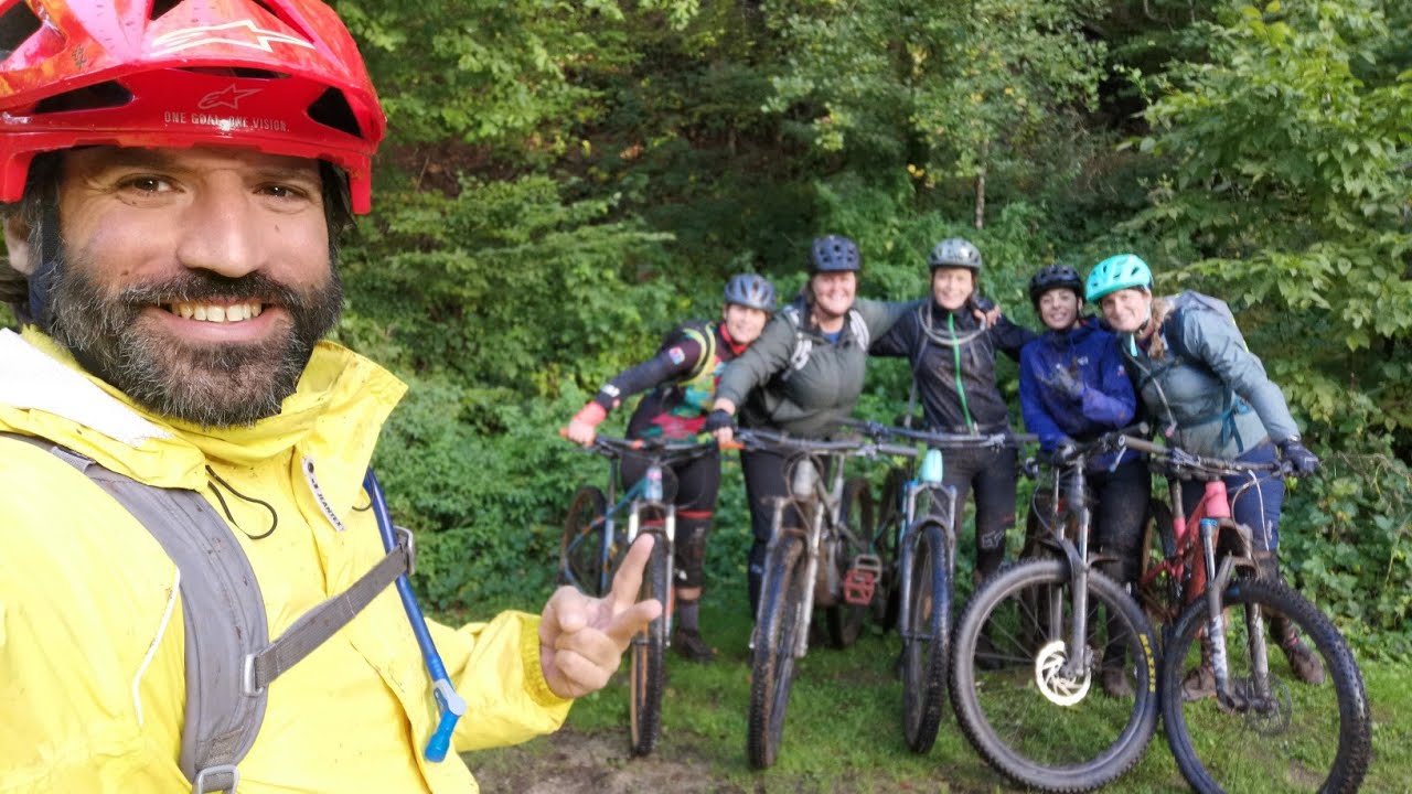 Red Rocks MTB Luxembourg - Girls on Tour - YouTube