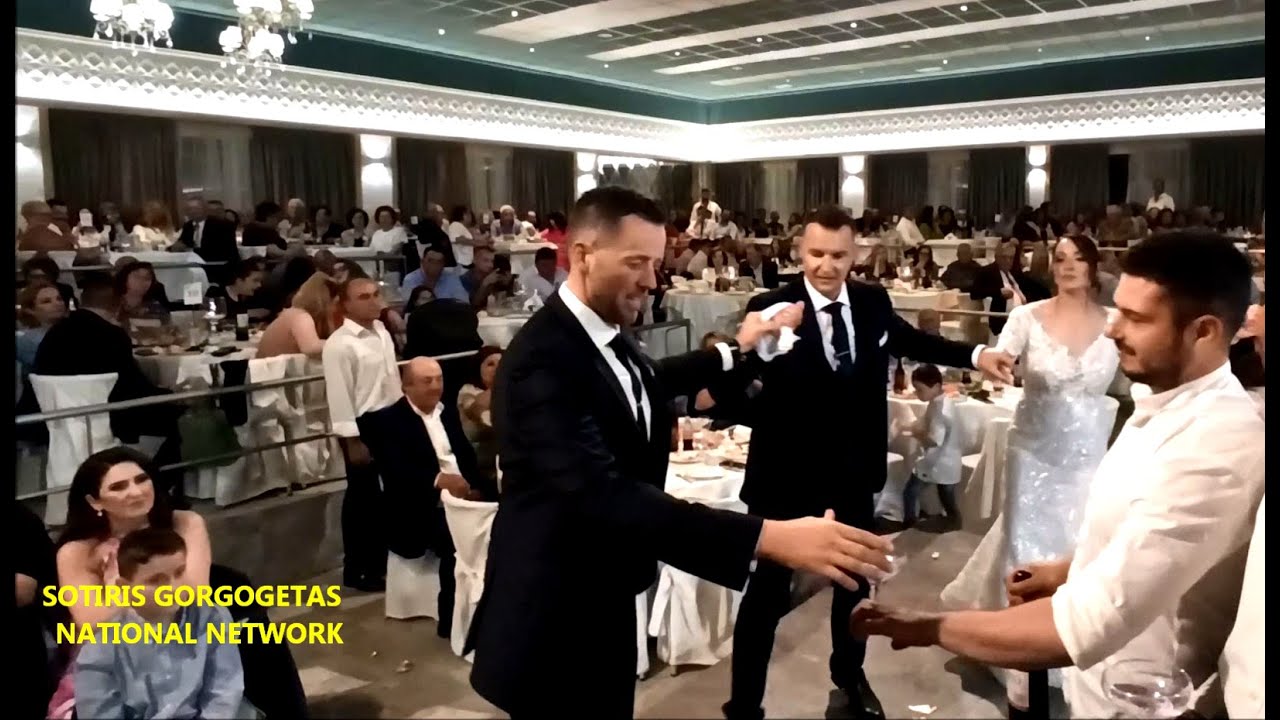 ΧΟΡΕΥΕΙ Ο ΑΔΕΛΦΟΣ ΤΟΥ ΓΑΜΠΡΟΥ(ΑΠΟΣΤΟΛΟΣ) - ΓΑΜΟΣ ΔΗΜΗΤΡΗ ΛΕΒΕΝΤΗ ΚΑΙ ...