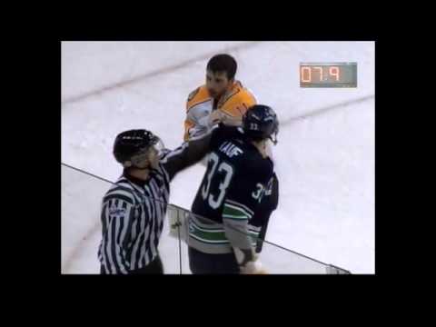 Taylor Green vs Jared Hauf Oct 29, 2013 - YouTube