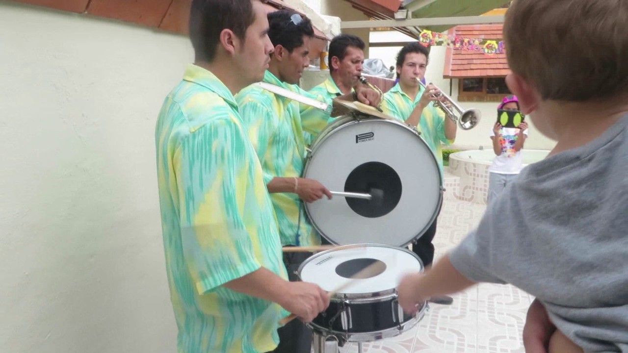 banda papayera grupo musical bailable - YouTube