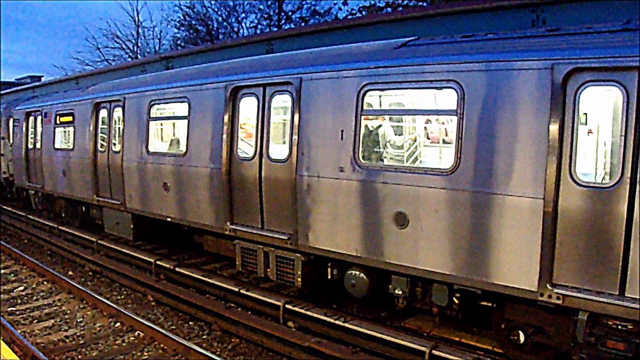 R160A on the L @ new lots - YouTube