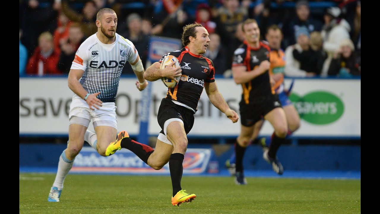 Great Suppport by Will Harries for a Try Cardiff Blues v Newport Gwent ...