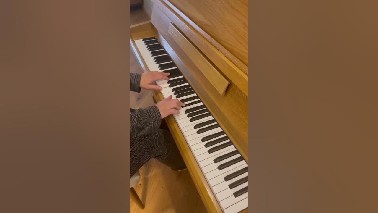 Vasif Adıgözəlov - Xoşum gəlir (Piano cover by Farida Huseynova) - YouTube