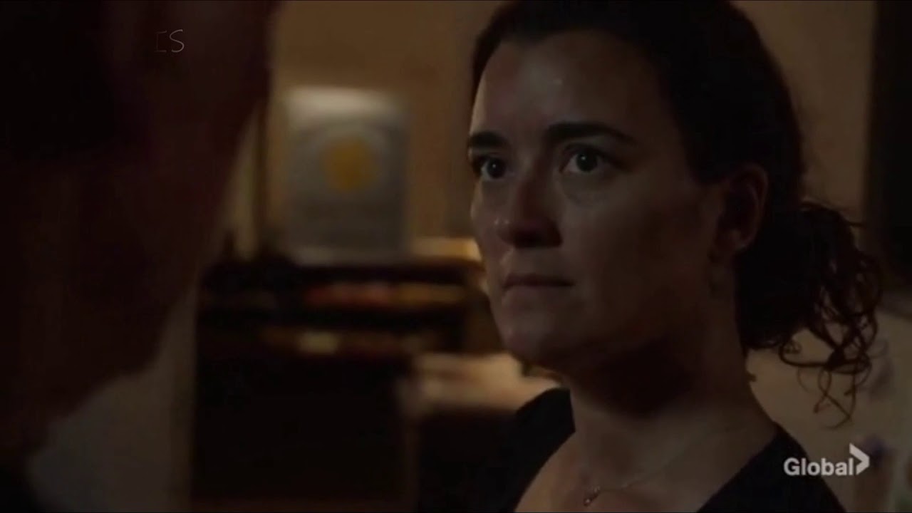 NCIS - 17x02 Ziva veut tuer Sahar & Ziva rencontre Bishop - YouTube