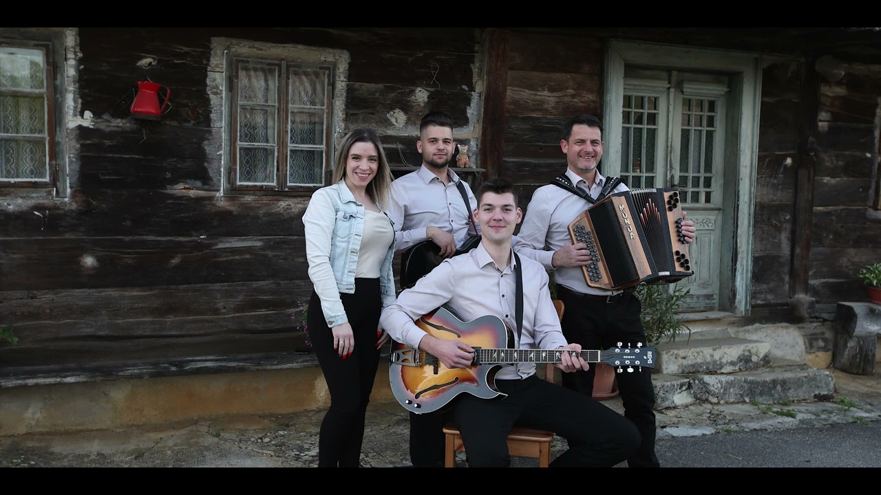 Ansambel Andreja Bajuka - Se ti kaj kolca ( COVER ) - YouTube