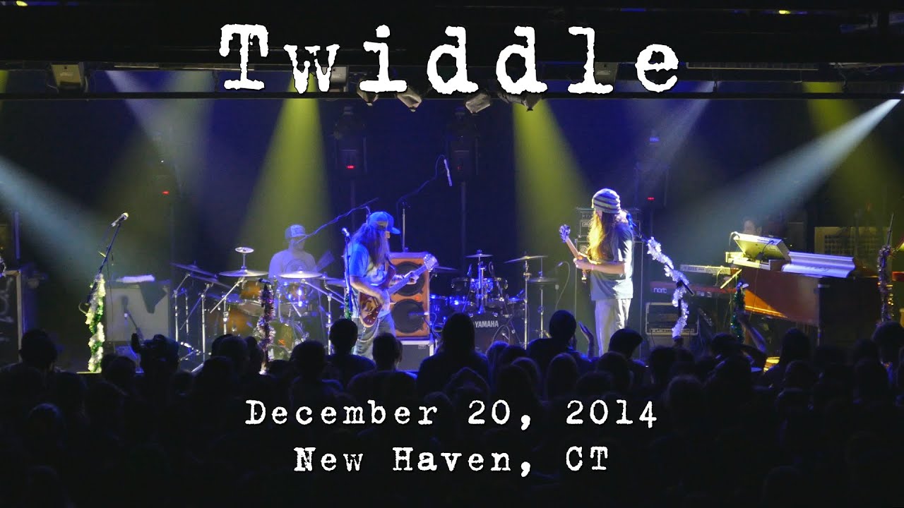 Twiddle: 2014-12-20 - Toad's Place; New Haven, CT [4K] - YouTube