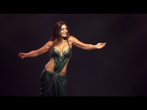 Revital Ayzenberg Belly Dancer - Bteegy Sertak