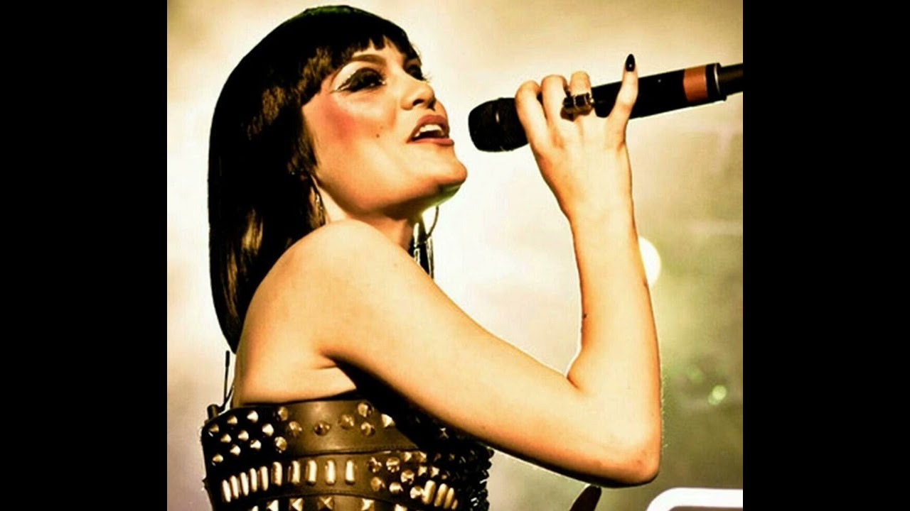 Casablanca (Jessica Jay) - YouTube