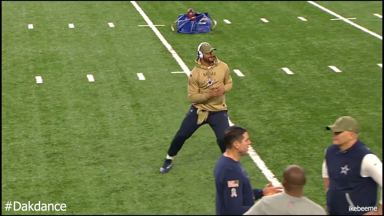 Dak does his dance again. Dak Dance with Zeke. Dallas Cowboys - YouTube