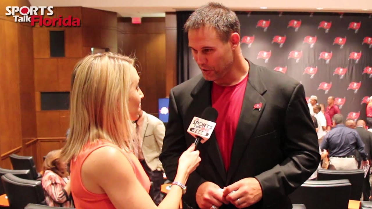 Tampa Bay Buccaneers Ring of Honor Interview with Mike Alstott - YouTube