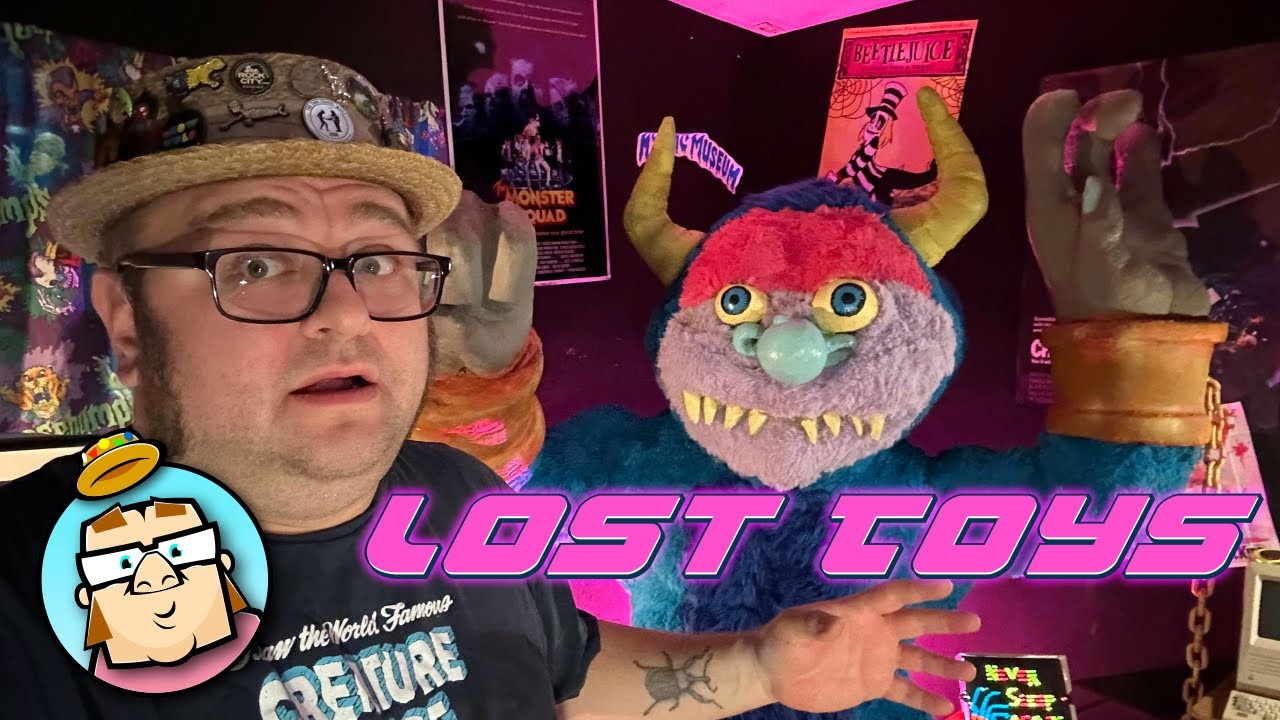 Lost Toys - Super Spooky Nostalgic Toy Exhibit - Plus New Batmas Statue ...