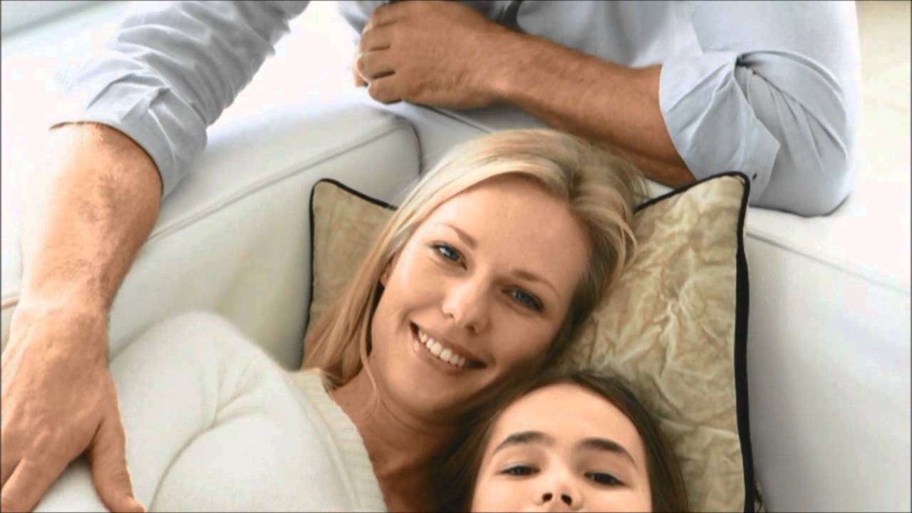 Lapolla Industries: FOAM-LOK Spray Foam Insulation - YouTube