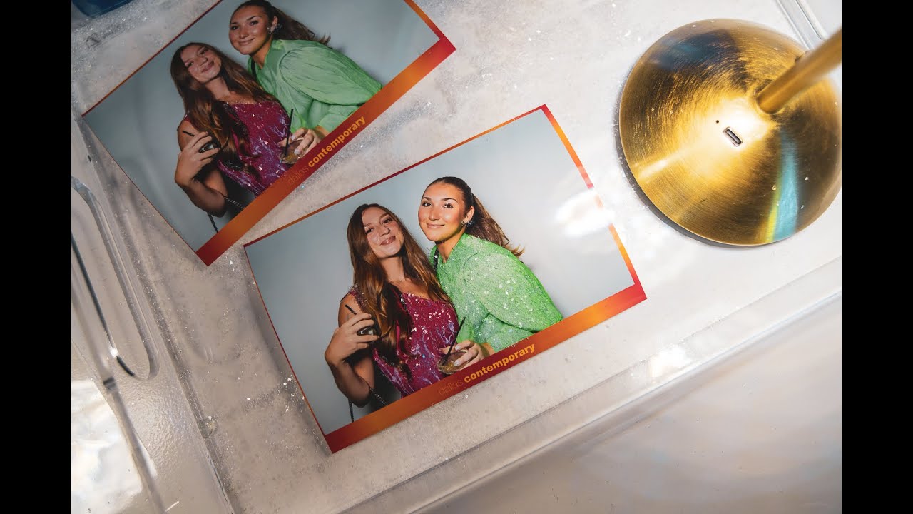 glitter sparkle prints photo booth activation - YouTube