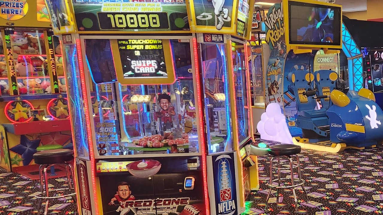 Jackpot Mike is live! LIVE at tilt, restart, games, prizes, mini golf ...