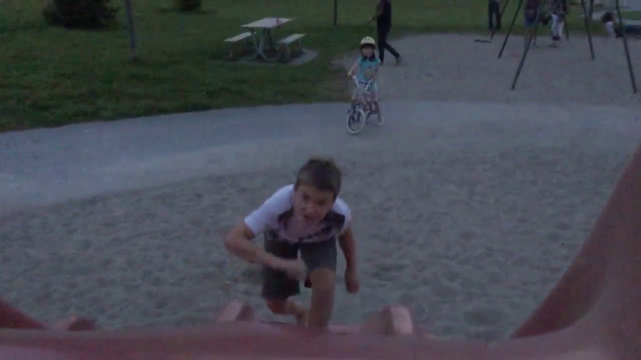 My friend falling of a slide - YouTube